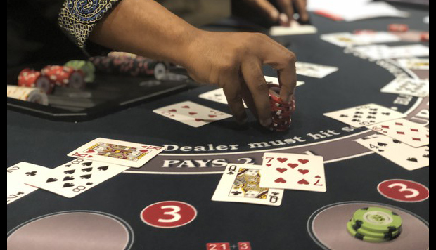 Oaklawn Racing Casino and Resort Launches Blackjack - Online Blackjack